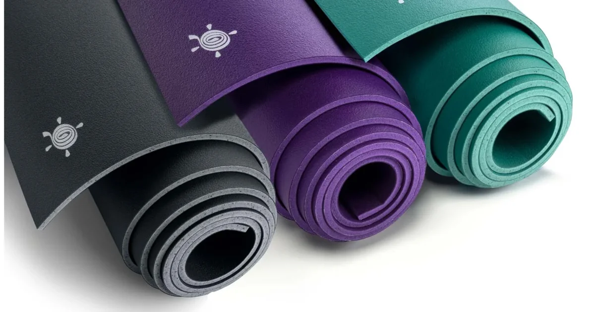 How to Choose the Best Yoga Mat: A Guide to Yoga Mat Materials - Run To ...